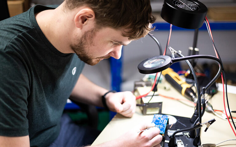 FUSIONBIONIC - funktionalisierte Oberflächen mittels Lasertexturen